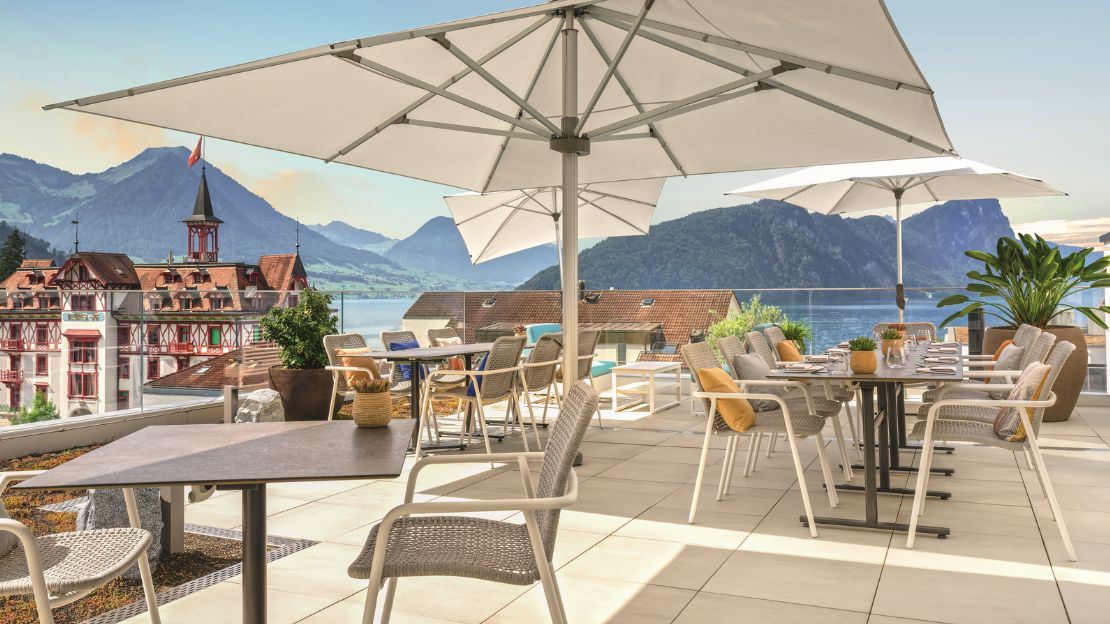 Neuro Campus Hotel DAS MORGEN | Hunn Gartenmöbel